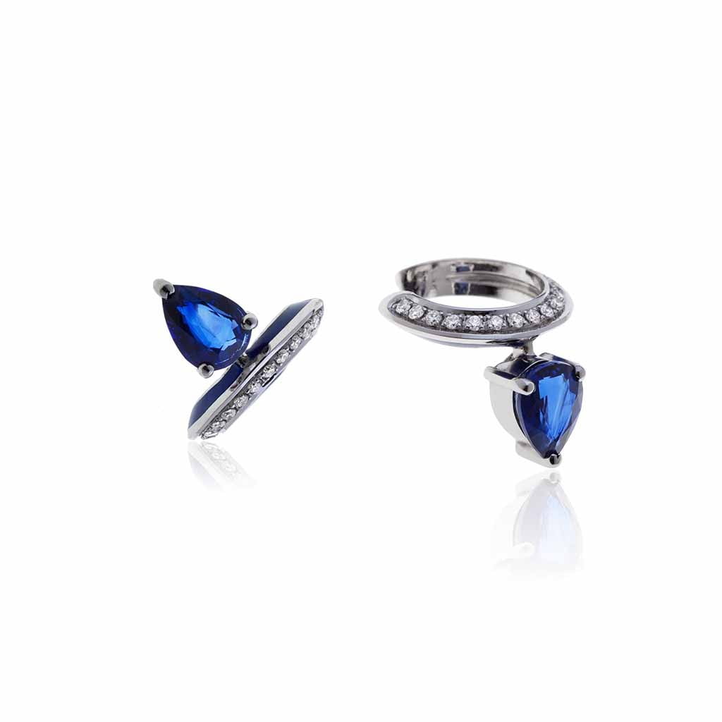 Ear Cuff Linette Piorra in Sapphire - Savolinna Jewelry
