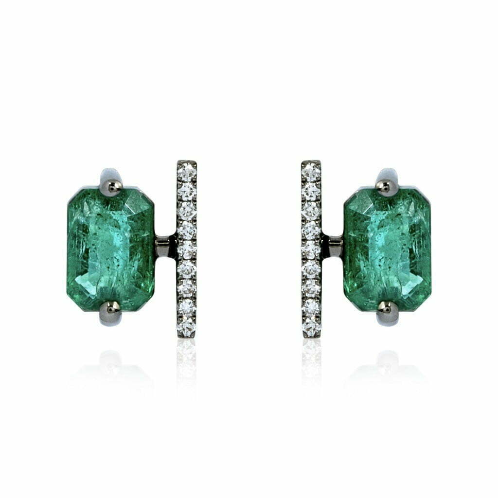 Linette Emerald Studs - Savolinna Jewelry