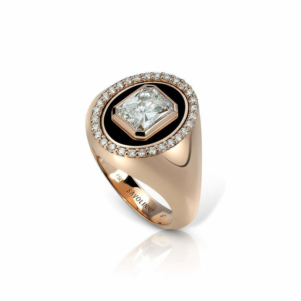 Solitaire Signet Ring in Rose Gold - Savolinna Jewelry